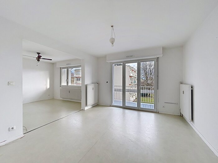 Appartement à vendre - Erstein - 3 pièces - 2 chambres