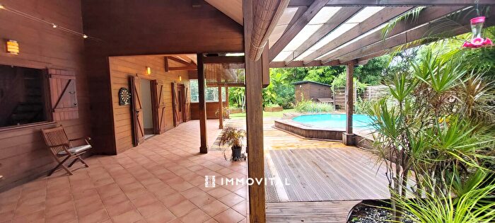 Maison à vendre - Le Moule - 4 pièces - 3 chambres