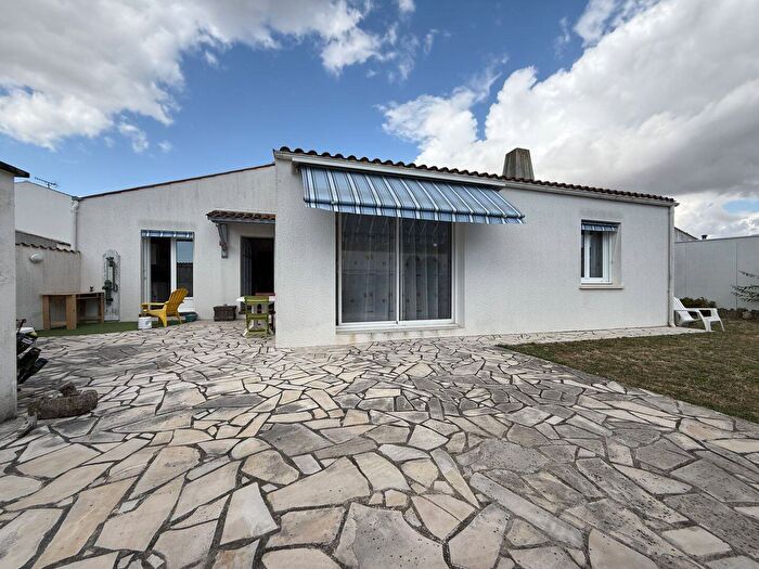 Maison 3 pièces à louer à Bourg, Lagord
