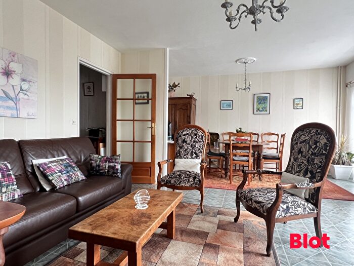 Appartement 5 pièces à vendre à Quartiers Sud-Est, Italie