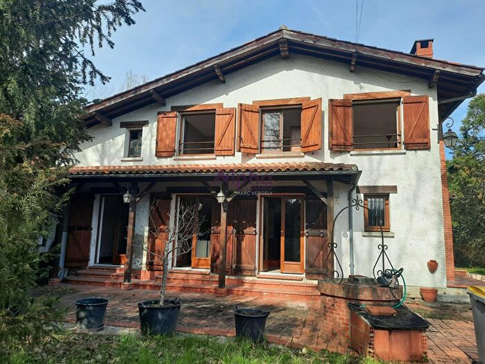 Maison à louer - Montauban, Saint-Martial, Le Fau - 6 pièces - 5 chambres