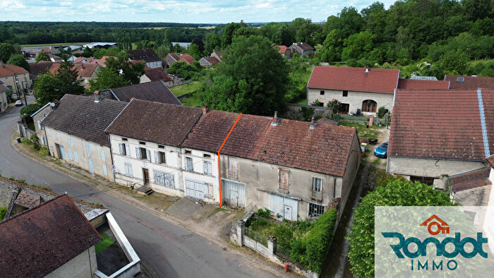 Saint-Seine-sur-Vingeanne - Maison 3 pièces à vendre