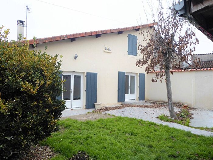 Sigogne - Maison 4 pièces à louer