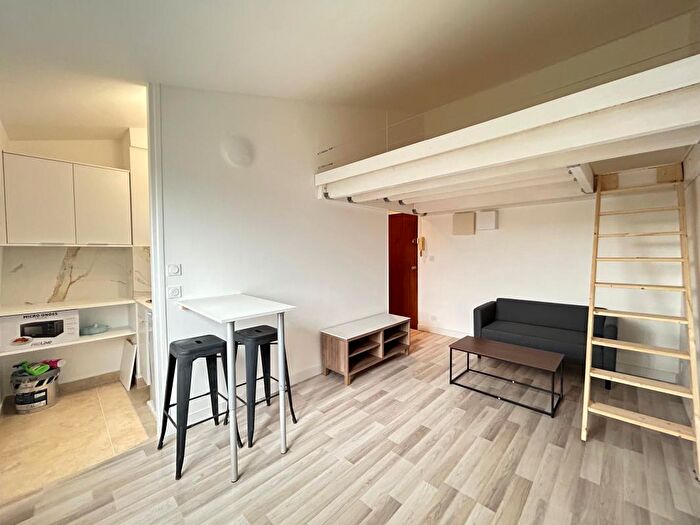 Appartement 2 pièces à louer - Creil, Voltaire, Gare