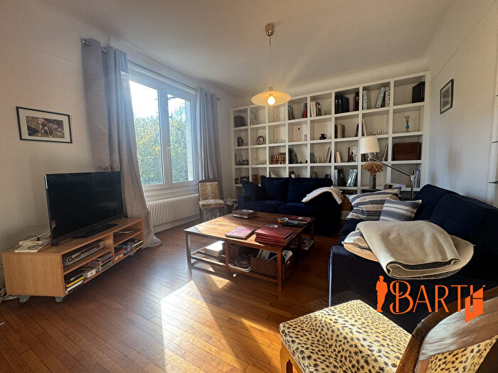 Appartement à vendre - Bourges, Centre-ville, Charlet, Lahitolle, Pignoux, Sembat - 5 pièces - 2 chambres