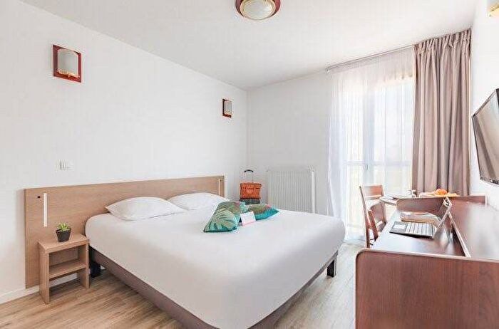 Appartement à louer - Boucicaut-Saint Cosme, Chalon-sur-Saône - 1 pièce