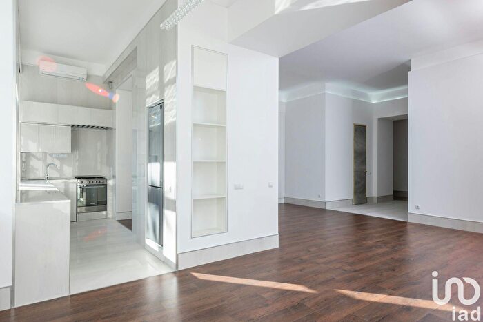 Appartement à vendre - Levallois-Perret, Front de Neuilly - 3 pièces - 2 chambres