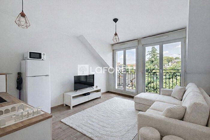 Appartement à louer - Le Centre Ville, Villiers-sur-Marne - 1 pièce