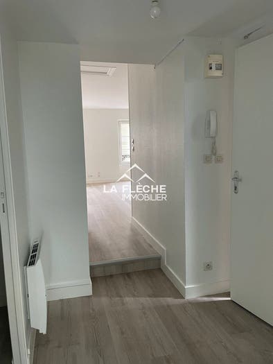 La Flèche : Appartement 2 pièces à louer