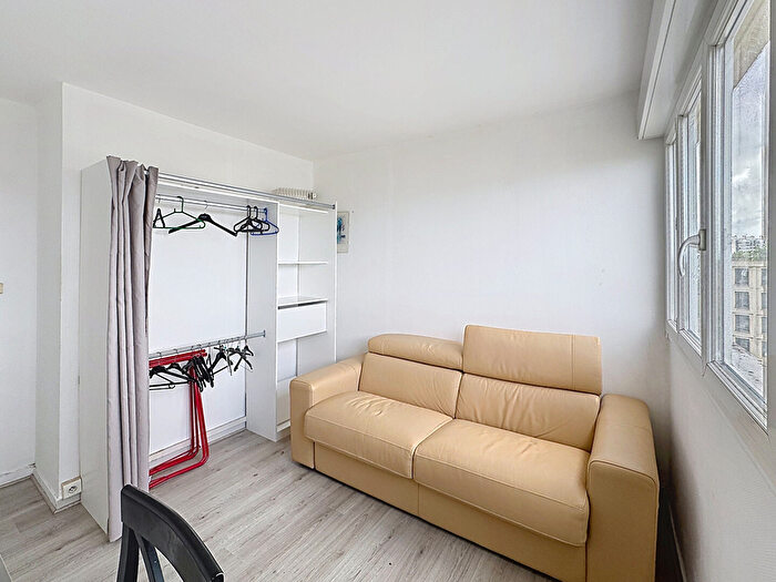 Appartement 4 pièces à Mérignac, Centre-ville, à louer