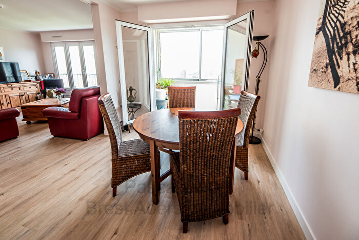 Appartement à vendre - Brest, Kerbernard, Pen-ar-Creach - 5 pièces - 3 chambres