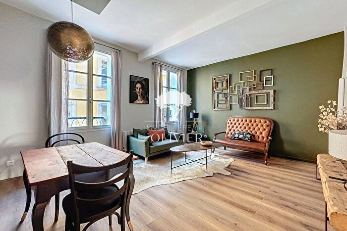 Appartement à louer - Apt - 3 pièces - 1 chambre