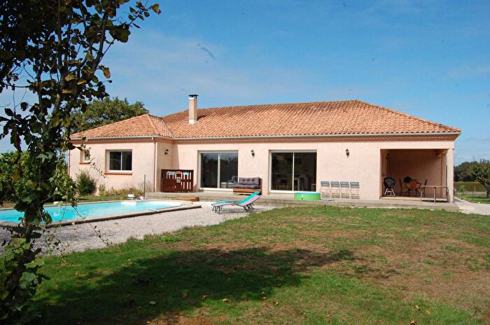 Maison à vendre - Soumoulou - 6 pièces - 4 chambres