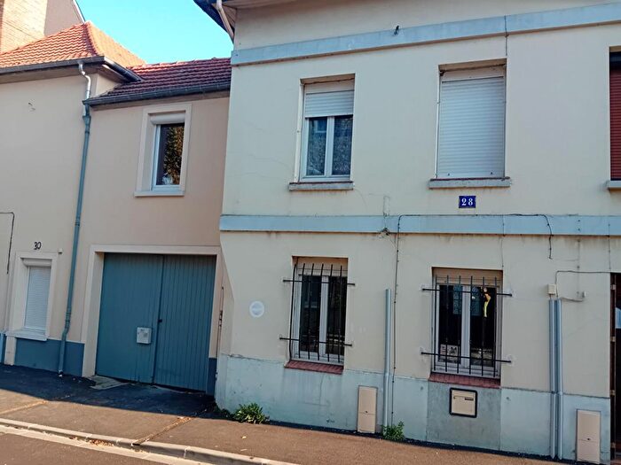 Maison à vendre - Oissel - 4 pièces - 3 chambres