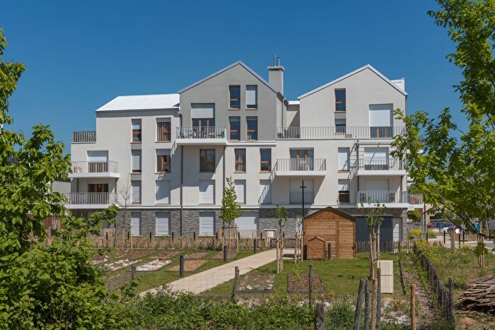 Voisins-le-Bretonneux - Maison 4 pièces à vendre
