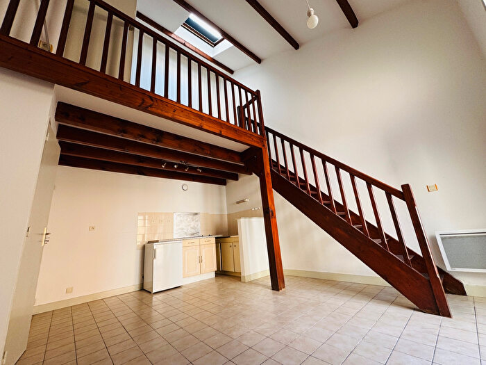 Appartement à vendre - Poitiers, Centre-ville - 3 pièces - 2 chambres