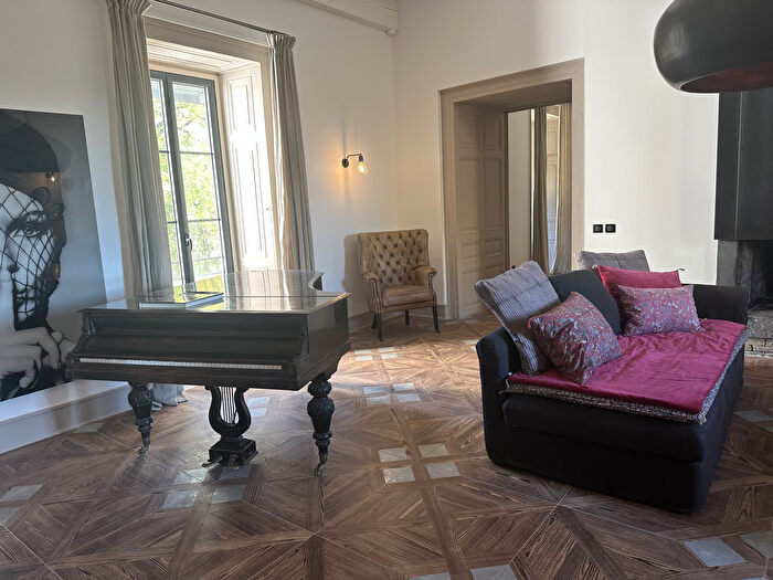 Draillant : Appartement 5 pièces à vendre