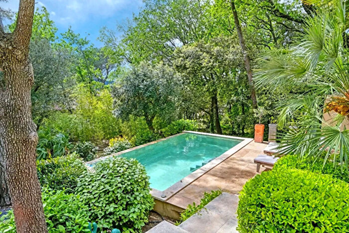 Maison à vendre - Uzès - 7 pièces - 5 chambres