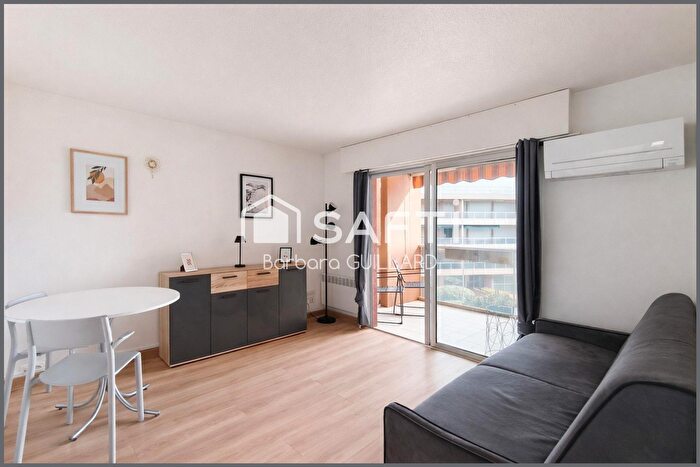 Appartement à vendre - Fréjus, Fréjus Plage - 2 pièces - 1 chambre