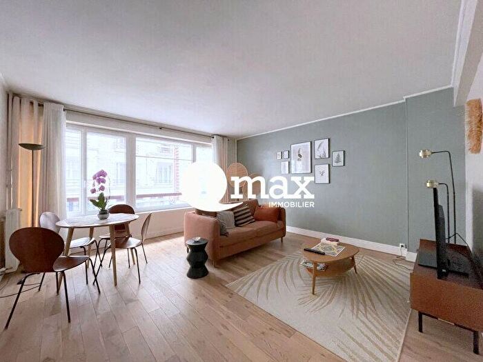 Appartement à louer - Bécon, Courbevoie - 2 pièces - 1 chambre