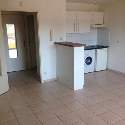 Appartement à louer - Lattes, Centre-ville - 2 pièces - 1 chambre