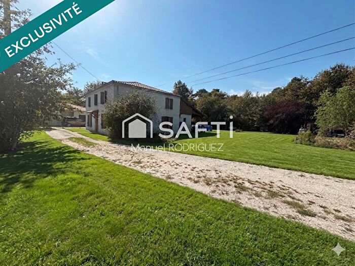 Maison 5 pièces à vendre à Moustey