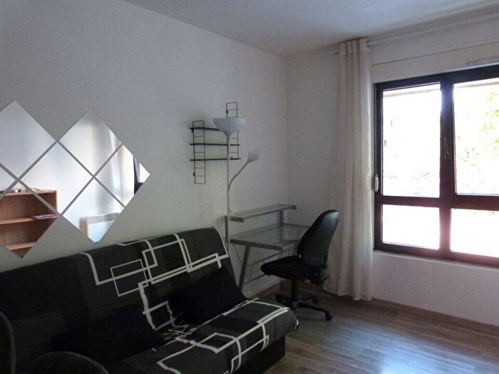 Appartement 1 pièce à Barbâtre-Saint Remy-Verrerie, Reims, à louer