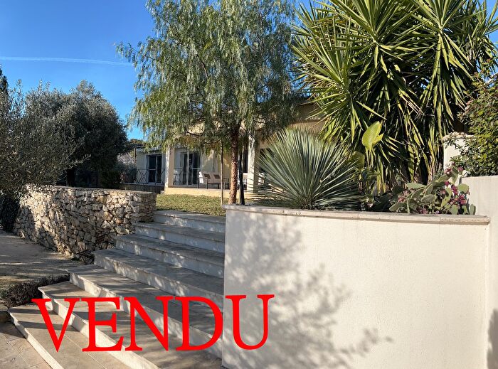 Maison à vendre - Calvisson - 5 pièces - 4 chambres