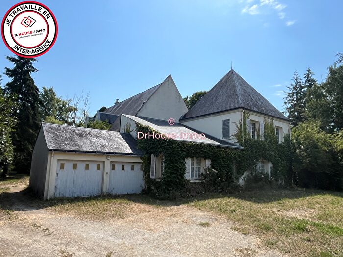 Maison 12 pièces à vendre à La Chapelle-sur-Loire