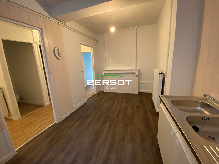 Vesoul, Centre-ville : Appartement 2 pièces à louer