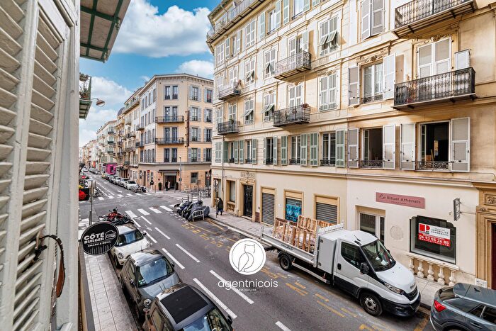 Appartement à vendre - Nice, Carabacel - 1 pièce