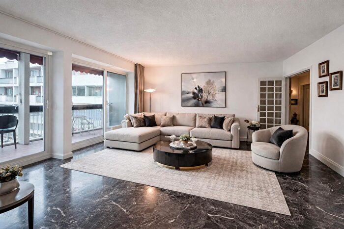 Appartement à vendre - Perpignan, Moyen-Vernet - 4 pièces - 3 chambres