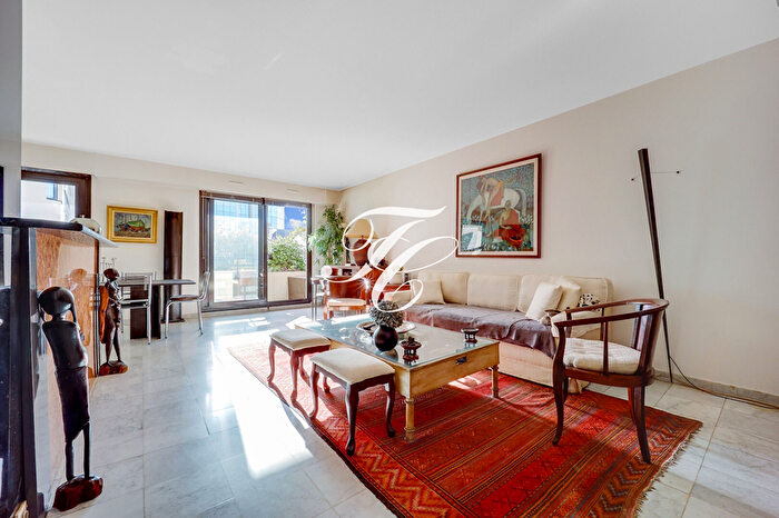 Appartement à vendre - Suresnes, Centre-ville - 3 pièces - 2 chambres