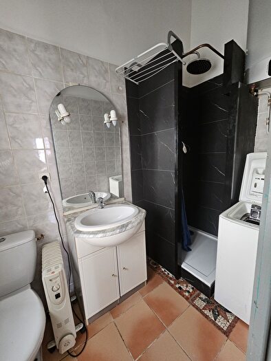 Gardanne, Centre-ville : Appartement 2 pièces à louer