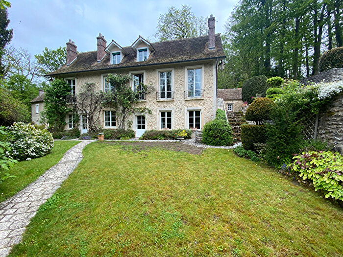 Maison à vendre - Montfort-lAmaury - 9 pièces - 6 chambres