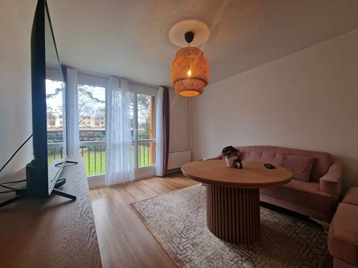 Appartement à vendre - Brou-sur-Chantereine - 3 pièces - 2 chambres