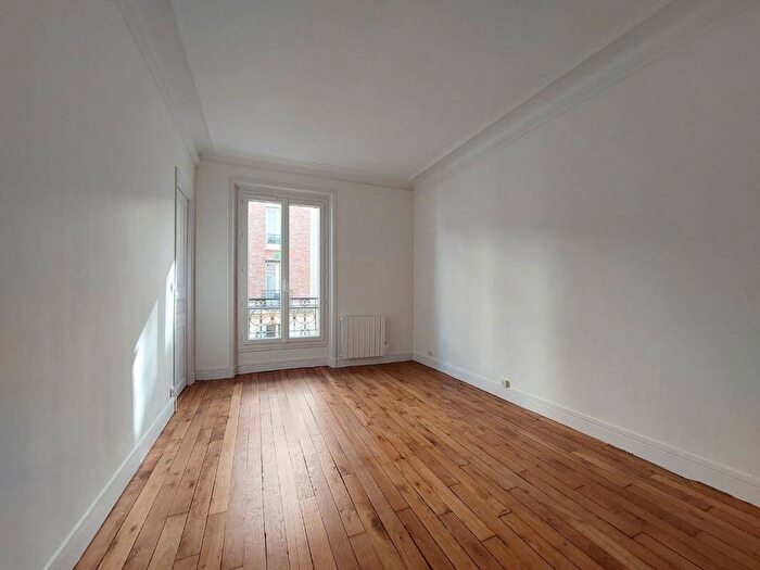 Appartement à louer - Saint Lambert, Paris ème arrondissement - 2 pièces - 1 chambre