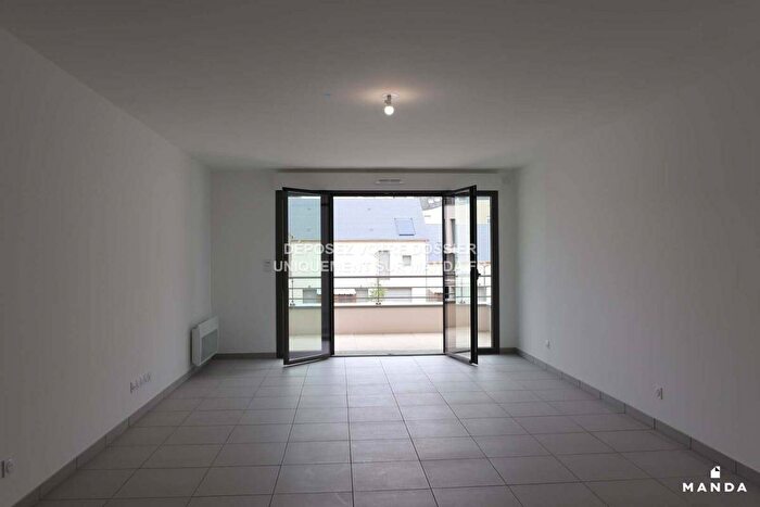 Appartement à louer - Lakanal-Strasbourg, Tours - 3 pièces - 2 chambres