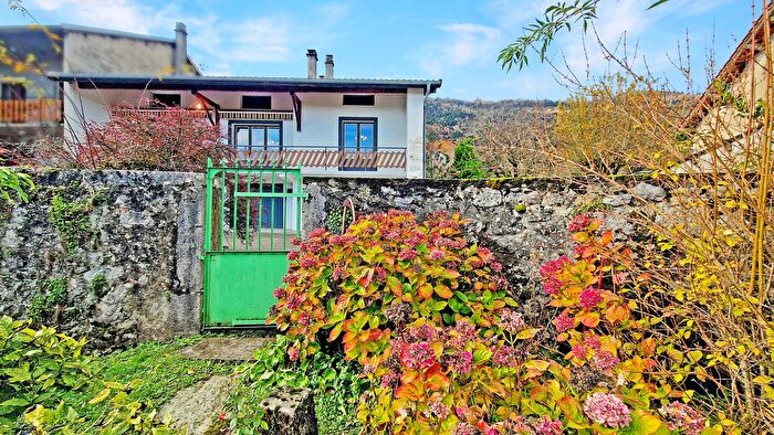 Maison à vendre - Collonges - 5 pièces - 4 chambres
