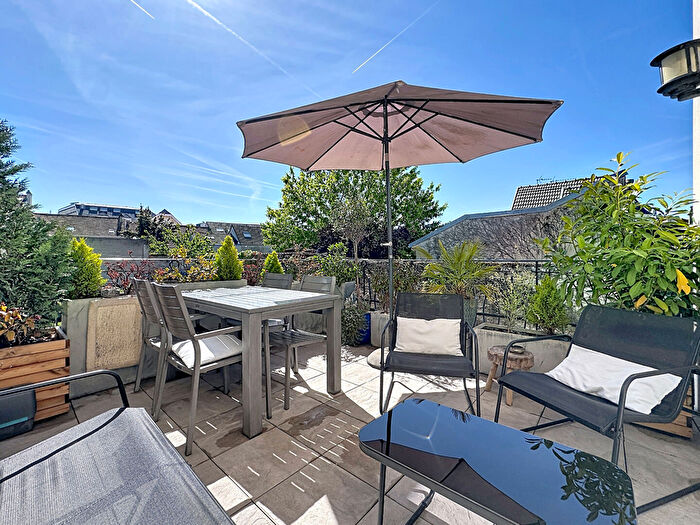 Villiers-sur-Marne, Centre-ville - Appartement 5 pièces à vendre