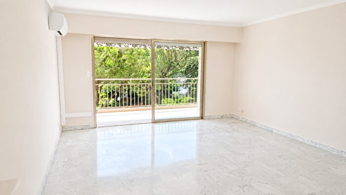 Le Cannet, Bas Cannet : Appartement 3 pièces à vendre