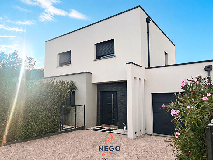 Maison 5 pièces à Montreuil-Juigné, à vendre