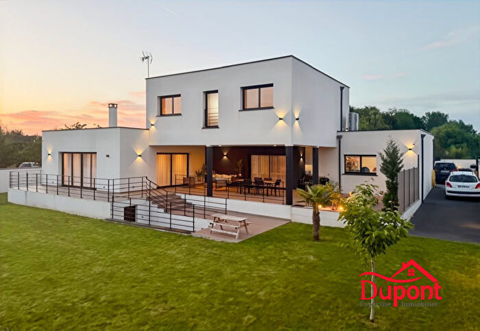 Maison à vendre - Chaumes-en-Brie - 5 pièces - 4 chambres