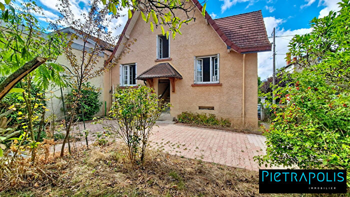 Maison 4 pièces à vendre à La Clayette
