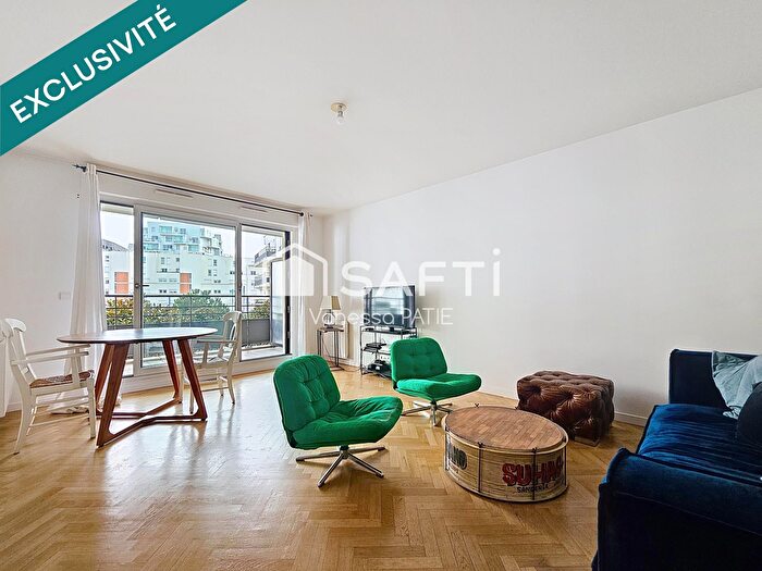 Appartement à vendre - Issy-les-Moulineaux, Centre-ville, Corentin Celton, Les Varennes - 3 pièces - 2 chambres