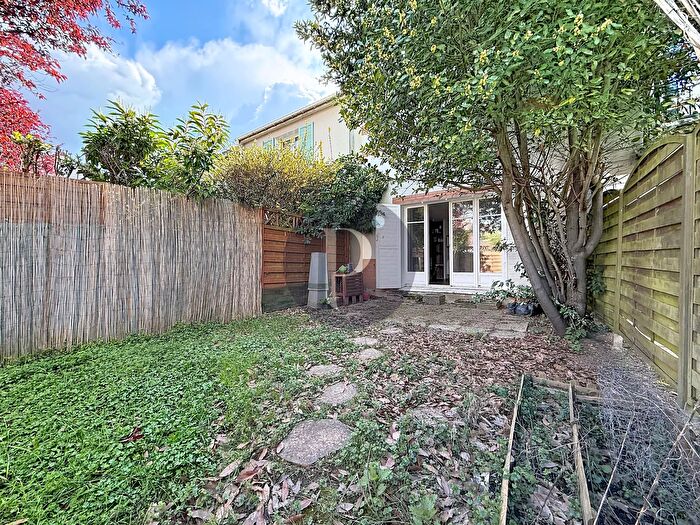 Maison à vendre - Thiais, Proche Choisy - 4 pièces - 3 chambres