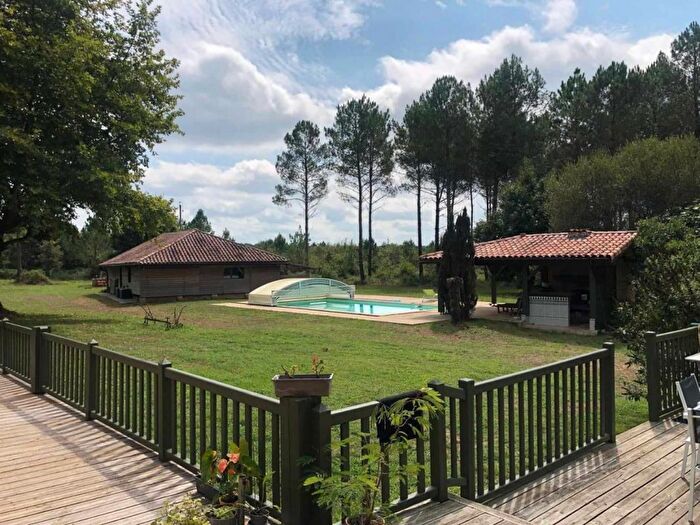 Maison à vendre - Saint-Paul-lès-Dax, La Pince, La Pigneraie, Lesbordes, Hontarrède - 8 pièces - 4 chambres