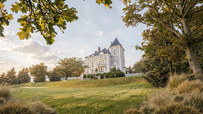 Aix-les-Bains, Est : Appartement à vendre