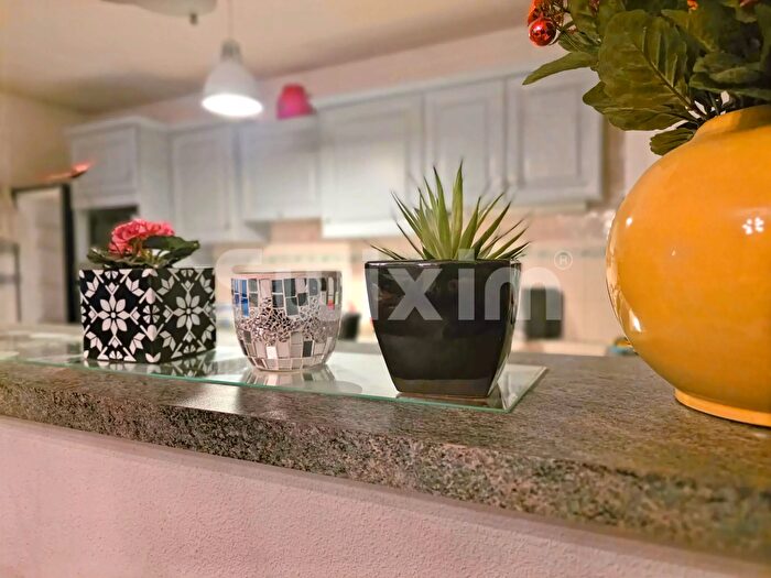 Appartement à vendre - Aix-les-Bains, Centre-ville - 4 pièces - 3 chambres