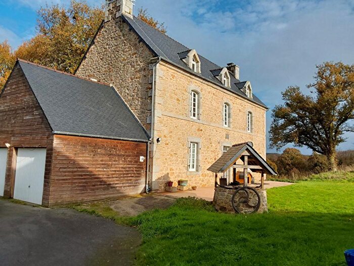 Maison à vendre - Glomel - 5 pièces - 3 chambres